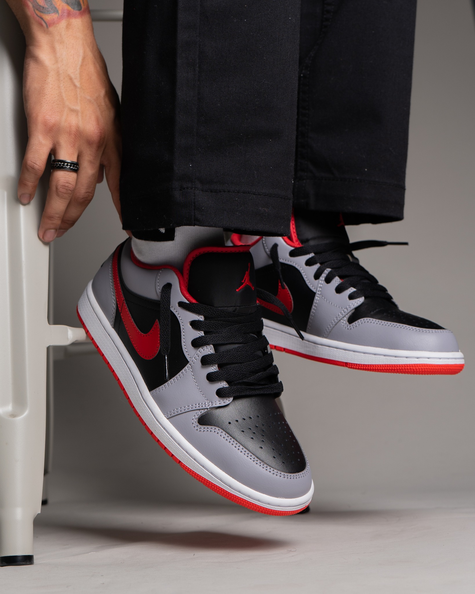 Nike AIR JORDAN 1 LOW 553558-060 | Paradise
